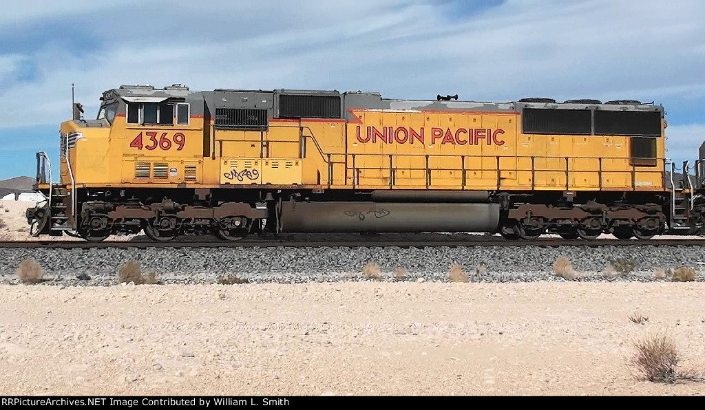 WB Intermodal Hot Shot Frt at Erie NV -4